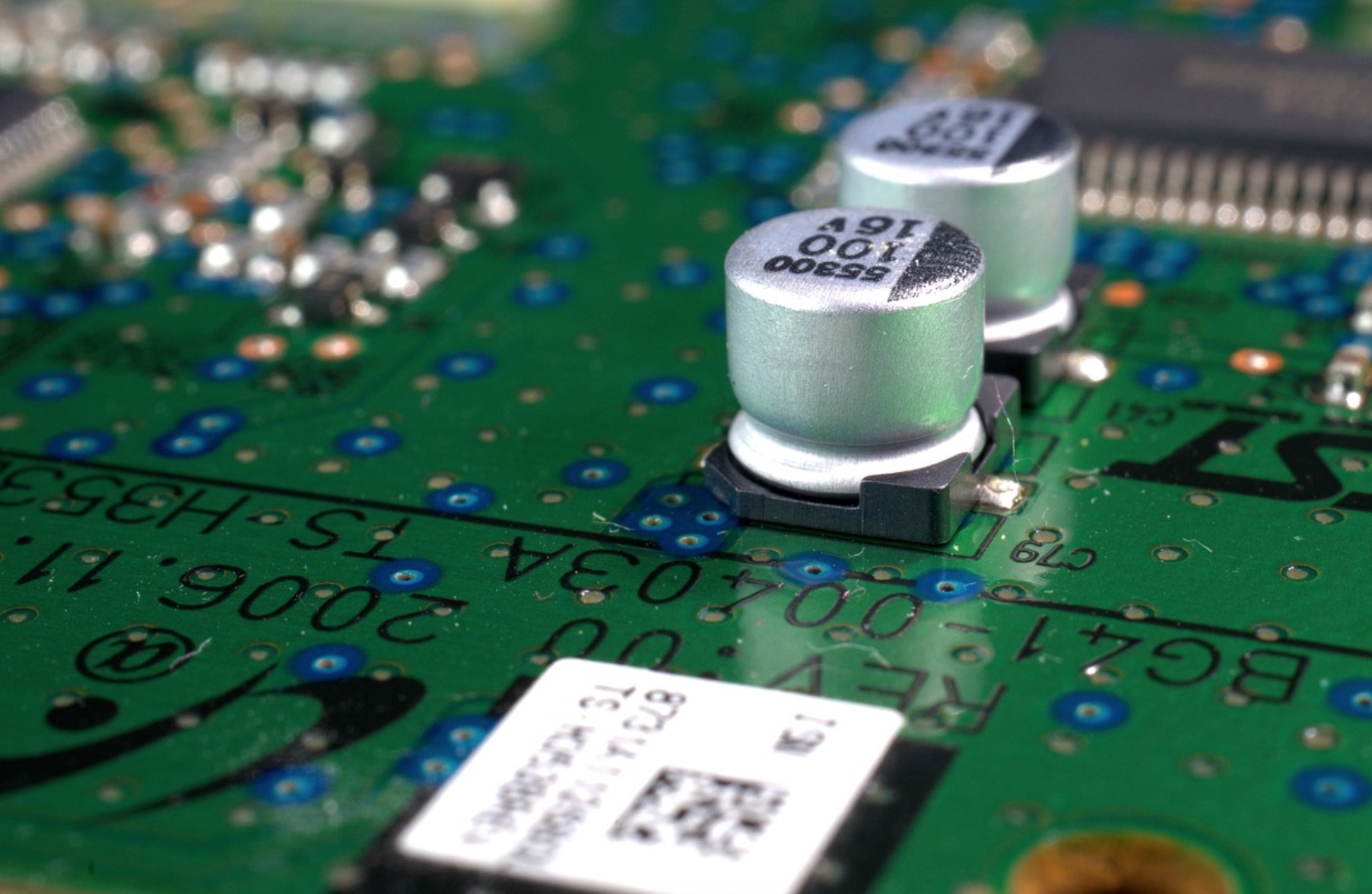 China/France: Chinese chip producer buying Linxen for €2.2b ...